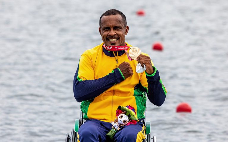 Médico baiano, Renê Pereira entra para história ao ser medalhista ...